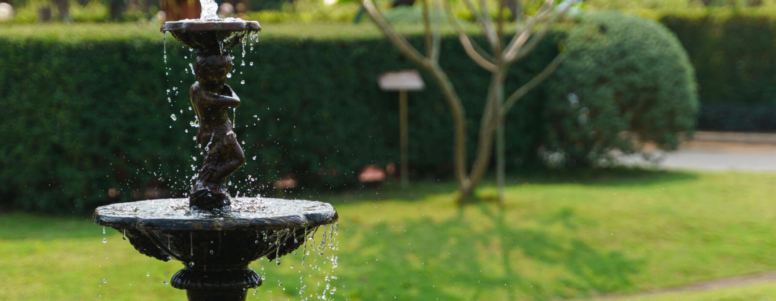 Comment nettoyer une fontaine en fonte ? (2022)